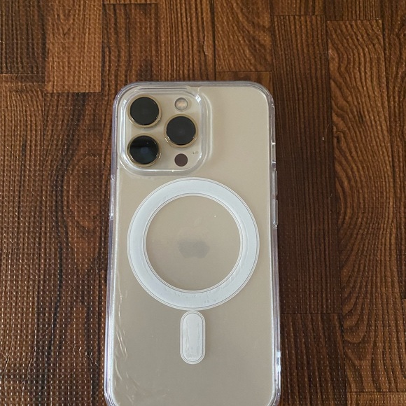 Accessories | Iphone 13 Pro Magnasafe Case | Poshmark